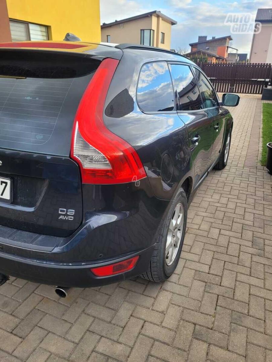 Melns Volvo XC60 2011 Kauņa, ar dzinēja tilpumu 2.40 L un nobraukumu 480 tūkst. km par 5900 €, foto 7 vietnē AUTOMOTO.COM.LV