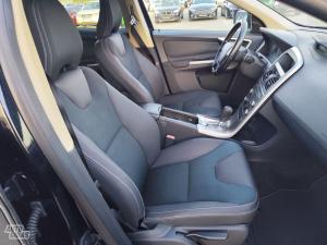 Melns Volvo XC60 2011 Šauļi, ar dzinēja tilpumu 3.20 L un nobraukumu 174 tūkst. km par 6600 €, foto 17 vietnē AUTOMOTO.COM.LV
