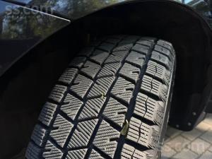 Black Volvo XC60 2011 in Riga, with an engine capacity of 2.40 L and mileage of 338 thousand km for 6200 €, photo 23 on AUTOMOTO.COM.LV