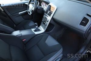 Melns Volvo XC60 2011 Tukums, ar dzinēja tilpumu 2.40 L un nobraukumu 246 tūkst. km par 9450 €, foto 10 vietnē AUTOMOTO.COM.LV