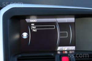 Melns Volvo XC60 2011 Tukums, ar dzinēja tilpumu 2.40 L un nobraukumu 246 tūkst. km par 9450 €, foto 23 vietnē AUTOMOTO.COM.LV