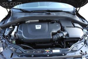 Melns Volvo XC60 2011 Tukums, ar dzinēja tilpumu 2.40 L un nobraukumu 246 tūkst. km par 9450 €, foto 32 vietnē AUTOMOTO.COM.LV
