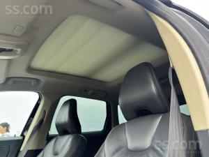 Black Volvo XC60 2011 in Rezekne, with an engine capacity of 2.40 L and mileage of 264 thousand km for 9700 €, photo 24 on AUTOMOTO.COM.LV