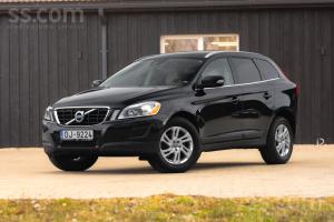 Black Volvo XC60 2011 in Jelgava, with an engine capacity of 2.40 L and mileage of 298 thousand km for 9300 €, photo  on AUTOMOTO.COM.LV