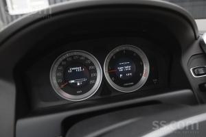 Melns Volvo XC60 2011 Jelgava, ar dzinēja tilpumu 2.40 L un nobraukumu 298 tūkst. km par 9300 €, foto 14 vietnē AUTOMOTO.COM.LV