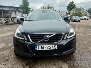 Melns Volvo XC60 2011 Rīga, ar dzinēja tilpumu 2.00 L un nobraukumu 0 tūkst. km par 6990 €, foto 3 vietnē AUTOMOTO.COM.LV