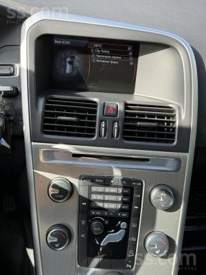Melns Volvo XC60 2011 Rīga, ar dzinēja tilpumu 2.40 L un nobraukumu 0 tūkst. km par 6800 €, foto 11 vietnē AUTOMOTO.COM.LV