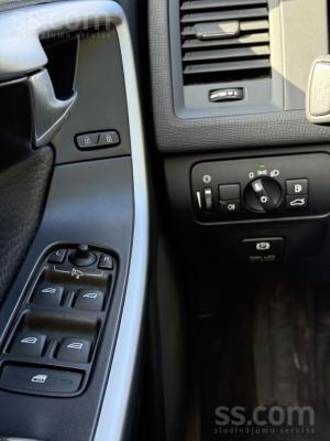 Melns Volvo XC60 2011 Rīga, ar dzinēja tilpumu 2.40 L un nobraukumu 0 tūkst. km par 6800 €, foto 15 vietnē AUTOMOTO.COM.LV