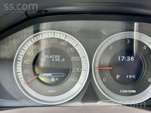 Melns Volvo XC60 2011 Rīga, ar dzinēja tilpumu 2.40 L un nobraukumu 0 tūkst. km par 6800 €, foto 16 vietnē AUTOMOTO.COM.LV