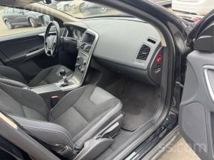 Melns Volvo XC60 2011 Rīga, ar dzinēja tilpumu 2.00 L un nobraukumu 209 tūkst. km par 8100 €, foto 10 vietnē AUTOMOTO.COM.LV