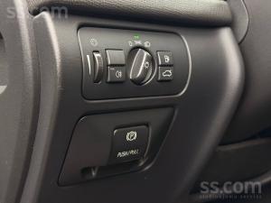 Black Volvo XC60 2011 in Daugavpils, with an engine capacity of 2.40 L and mileage of 285 thousand km for 9700 €, photo 17 on AUTOMOTO.COM.LV