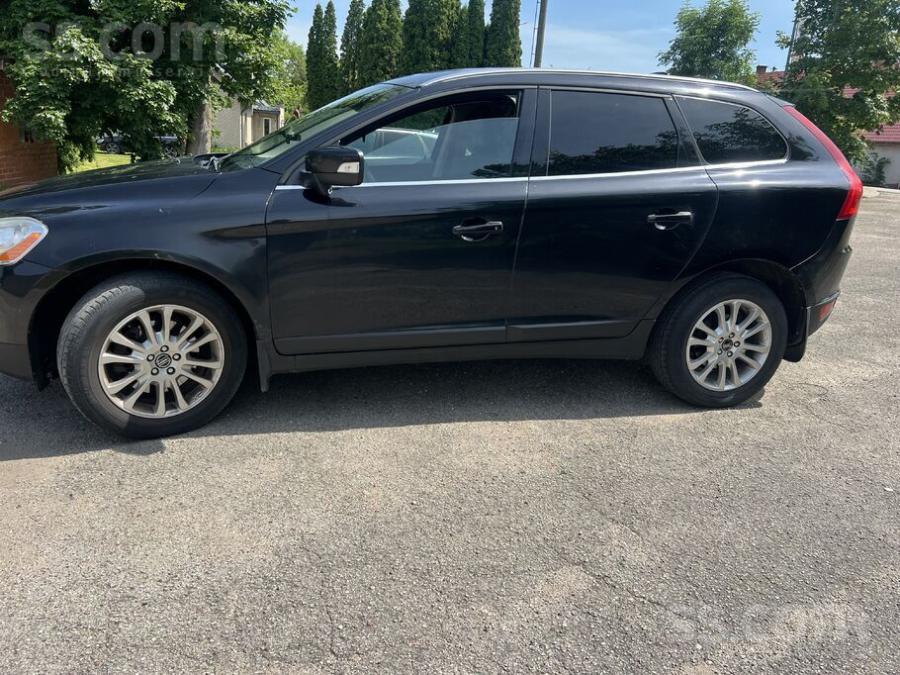 Melns Volvo XC60 2011 Rīga, ar dzinēja tilpumu 2.00 L un nobraukumu 365 tūkst. km par 6200 €, foto 15 vietnē AUTOMOTO.COM.LV