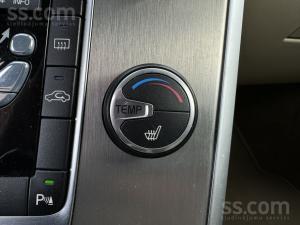 Melns Volvo XC60 2011 Talsi, ar dzinēja tilpumu 2.00 L un nobraukumu 246 tūkst. km par 10600 €, foto 15 vietnē AUTOMOTO.COM.LV