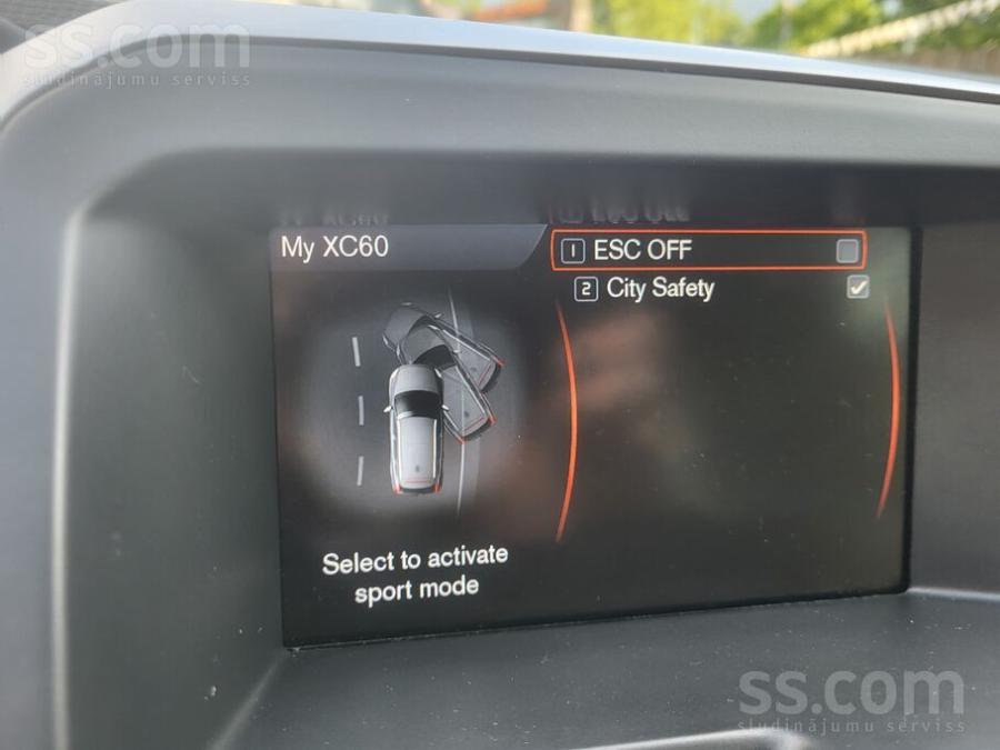 Black Volvo XC60 2011 in Jelgava, with an engine capacity of 2.40 L and mileage of 255 thousand km for 9990 €, photo 25 on AUTOMOTO.COM.LV
