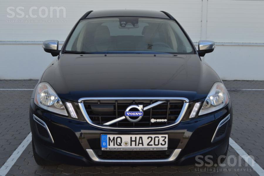 Melns Volvo XC60 2011 Rīga, ar dzinēja tilpumu 2.40 L un nobraukumu 308 tūkst. km par 8950 €, foto 3 vietnē AUTOMOTO.COM.LV
