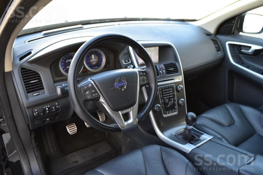 Melns Volvo XC60 2011 Rīga, ar dzinēja tilpumu 2.40 L un nobraukumu 308 tūkst. km par 8950 €, foto 17 vietnē AUTOMOTO.COM.LV