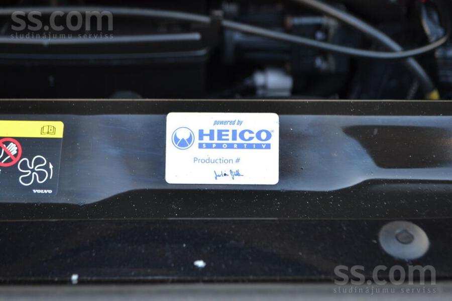 Melns Volvo XC60 2011 Rīga, ar dzinēja tilpumu 2.40 L un nobraukumu 308 tūkst. km par 8950 €, foto 30 vietnē AUTOMOTO.COM.LV