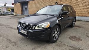 Black Volvo XC60 2011 in Riga, with an engine capacity of 2.40 L and mileage of 339 thousand km for 7750 €, photo  on AUTOMOTO.COM.LV