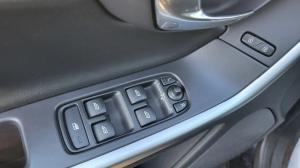 Melns Volvo XC60 2011 Rīga, ar dzinēja tilpumu 2.00 L un nobraukumu 278 tūkst. km par 10900 €, foto 16 vietnē AUTOMOTO.COM.LV