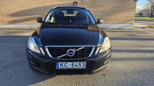 Melns Volvo XC60 2011 Rīga, ar dzinēja tilpumu 2.40 L un nobraukumu 339 tūkst. km par 7650 €, foto 4 vietnē AUTOMOTO.COM.LV