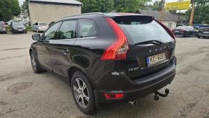 Melns Volvo XC60 2011 Rīga, ar dzinēja tilpumu 2.40 L un nobraukumu 339 tūkst. km par 7650 €, foto 15 vietnē AUTOMOTO.COM.LV