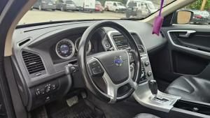 Melns Volvo XC60 2011 Rīga, ar dzinēja tilpumu 2.40 L un nobraukumu 339 tūkst. km par 7650 €, foto 21 vietnē AUTOMOTO.COM.LV