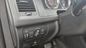 Melns Volvo XC60 2011 Rīga, ar dzinēja tilpumu 2.40 L un nobraukumu 339 tūkst. km par 7650 €, foto 23 vietnē AUTOMOTO.COM.LV