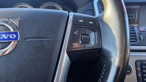 Melns Volvo XC60 2011 Rīga, ar dzinēja tilpumu 2.40 L un nobraukumu 339 tūkst. km par 7650 €, foto 32 vietnē AUTOMOTO.COM.LV