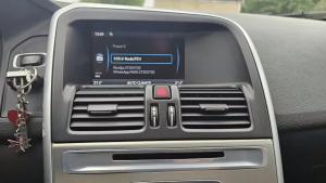 Melns Volvo XC60 2011 Rīga, ar dzinēja tilpumu 2.40 L un nobraukumu 339 tūkst. km par 7650 €, foto 49 vietnē AUTOMOTO.COM.LV