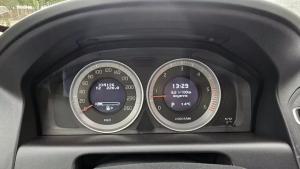 Melns Volvo XC60 2011 Rīga, ar dzinēja tilpumu 2.40 L un nobraukumu 339 tūkst. km par 7650 €, foto 51 vietnē AUTOMOTO.COM.LV