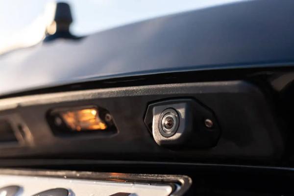 Melns Volvo XC60 2011 Rīga, ar dzinēja tilpumu 2.40 L un nobraukumu 256 tūkst. km par 11995 €, foto 7 vietnē AUTOMOTO.COM.LV