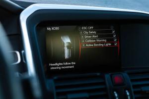 Black Volvo XC60 2011 in Riga, with an engine capacity of 2.40 L and mileage of 256 thousand km for 11995 €, photo 26 on AUTOMOTO.COM.LV