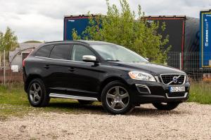 Black Volvo XC60 2011 in Riga, with an engine capacity of 2.00 L and mileage of 316 thousand km for 8495 €, photo  on AUTOMOTO.COM.LV