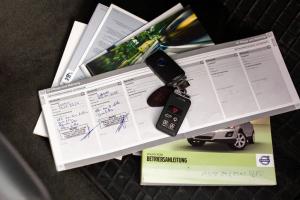 Black Volvo XC60 2011 in Riga, with an engine capacity of 2.00 L and mileage of 316 thousand km for 8495 €, photo 30 on AUTOMOTO.COM.LV