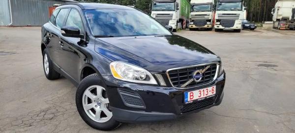 Melns Volvo XC60 2011 Rīga, ar dzinēja tilpumu 2.40 L un nobraukumu 199 tūkst. km par 9600 €, foto 2 vietnē AUTOMOTO.COM.LV