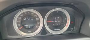 Black Volvo XC60 2011 in Riga, with an engine capacity of 2.40 L and mileage of 247 thousand km for 10200 €, photo 13 on AUTOMOTO.COM.LV