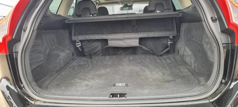 Black Volvo XC60 2011 in Riga, with an engine capacity of 2.40 L and mileage of 247 thousand km for 10200 €, photo 22 on AUTOMOTO.COM.LV