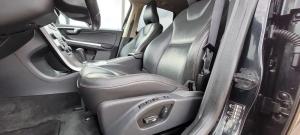 Black Volvo XC60 2011 in Riga, with an engine capacity of 2.40 L and mileage of 222 thousand km for 11900 €, photo 20 on AUTOMOTO.COM.LV