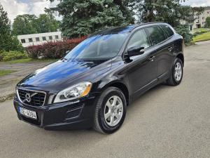 Black Volvo XC60 2011 in Jekabpils, with an engine capacity of 2.40 L and mileage of 308 thousand km for 8400 €, photo  on AUTOMOTO.COM.LV
