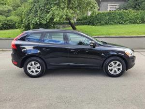 Melns Volvo XC60 2011 Jēkabpils, ar dzinēja tilpumu 2.40 L un nobraukumu 308 tūkst. km par 8400 €, foto 6 vietnē AUTOMOTO.COM.LV