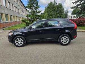 Melns Volvo XC60 2011 Jēkabpils, ar dzinēja tilpumu 2.40 L un nobraukumu 308 tūkst. km par 8400 €, foto 11 vietnē AUTOMOTO.COM.LV