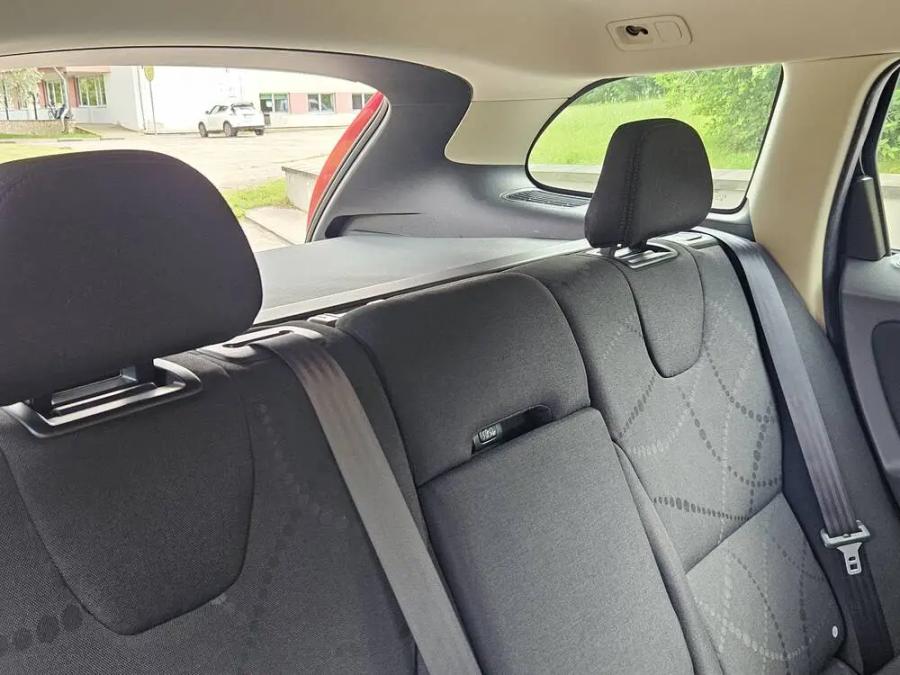 Melns Volvo XC60 2011 Jēkabpils, ar dzinēja tilpumu 2.40 L un nobraukumu 308 tūkst. km par 8400 €, foto 19 vietnē AUTOMOTO.COM.LV