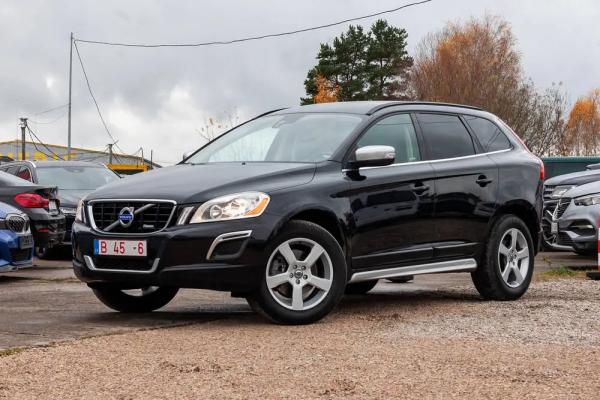 Melns Volvo XC60 2011 Rīga, ar dzinēja tilpumu 2.40 L un nobraukumu 222 tūkst. km par 10995 €, foto 3 vietnē AUTOMOTO.COM.LV
