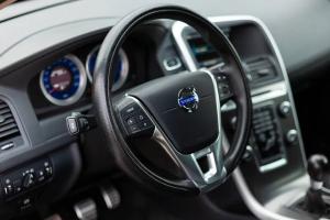 Melns Volvo XC60 2011 Rīga, ar dzinēja tilpumu 2.40 L un nobraukumu 222 tūkst. km par 10995 €, foto 18 vietnē AUTOMOTO.COM.LV