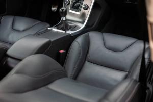 Melns Volvo XC60 2011 Rīga, ar dzinēja tilpumu 2.40 L un nobraukumu 222 tūkst. km par 10995 €, foto 21 vietnē AUTOMOTO.COM.LV