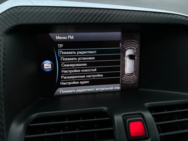 Melns Volvo XC60 2011 Rīga, ar dzinēja tilpumu 2.40 L un nobraukumu 266 tūkst. km par 9399 €, foto 2 vietnē AUTOMOTO.COM.LV