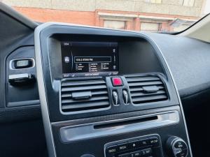 Melns Volvo XC60 2011 Rīga, ar dzinēja tilpumu 2.40 L un nobraukumu 266 tūkst. km par 10900 €, foto 9 vietnē AUTOMOTO.COM.LV