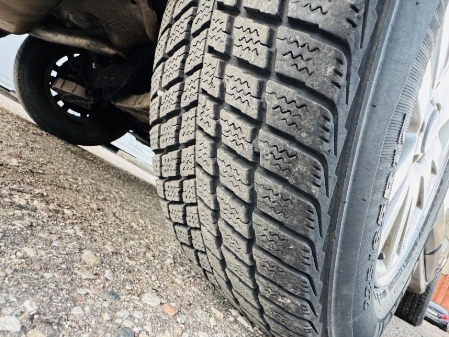Melns Volvo XC60 2011 Rīga, ar dzinēja tilpumu 2.40 L un nobraukumu 266 tūkst. km par 10900 €, foto 21 vietnē AUTOMOTO.COM.LV