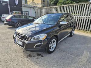 Black Volvo XC60 2011 in Vilnius, with an engine capacity of 2.40 L and mileage of 290 thousand km for 10000 €, photo  on AUTOMOTO.COM.LV