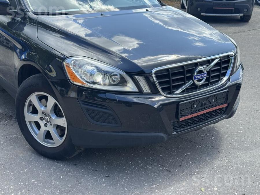 Melns Volvo XC60 2011 Rīga, ar dzinēja tilpumu 2.00 L un nobraukumu 207 tūkst. km par 7950 €, foto 3 vietnē AUTOMOTO.COM.LV